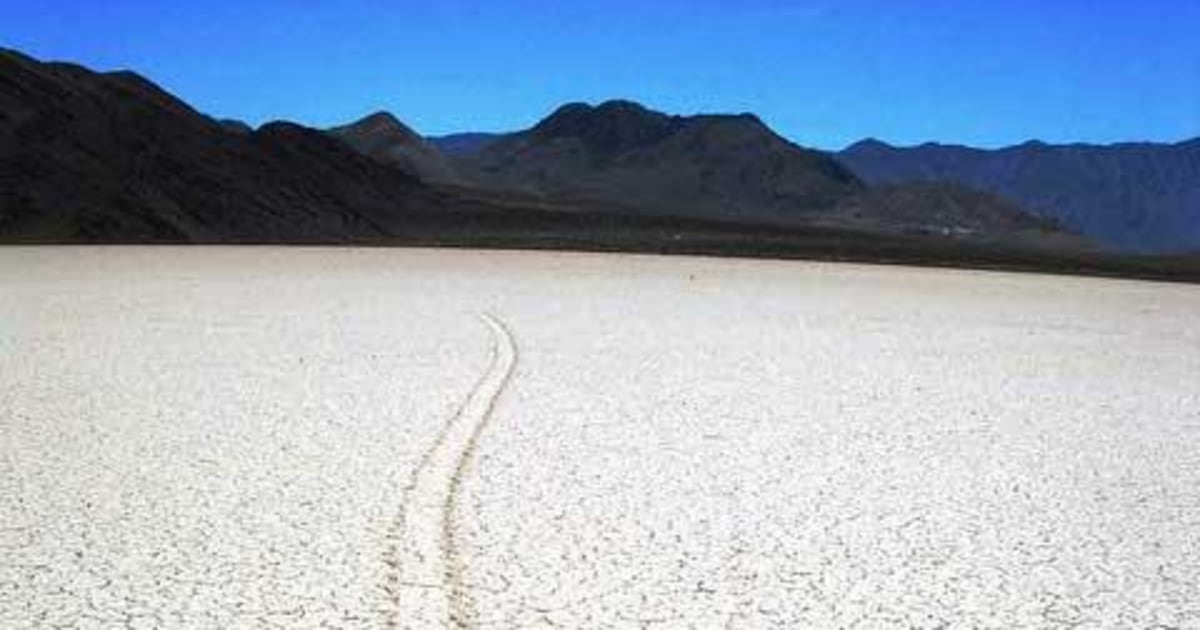Death Valley mystery: What makes rocks wander