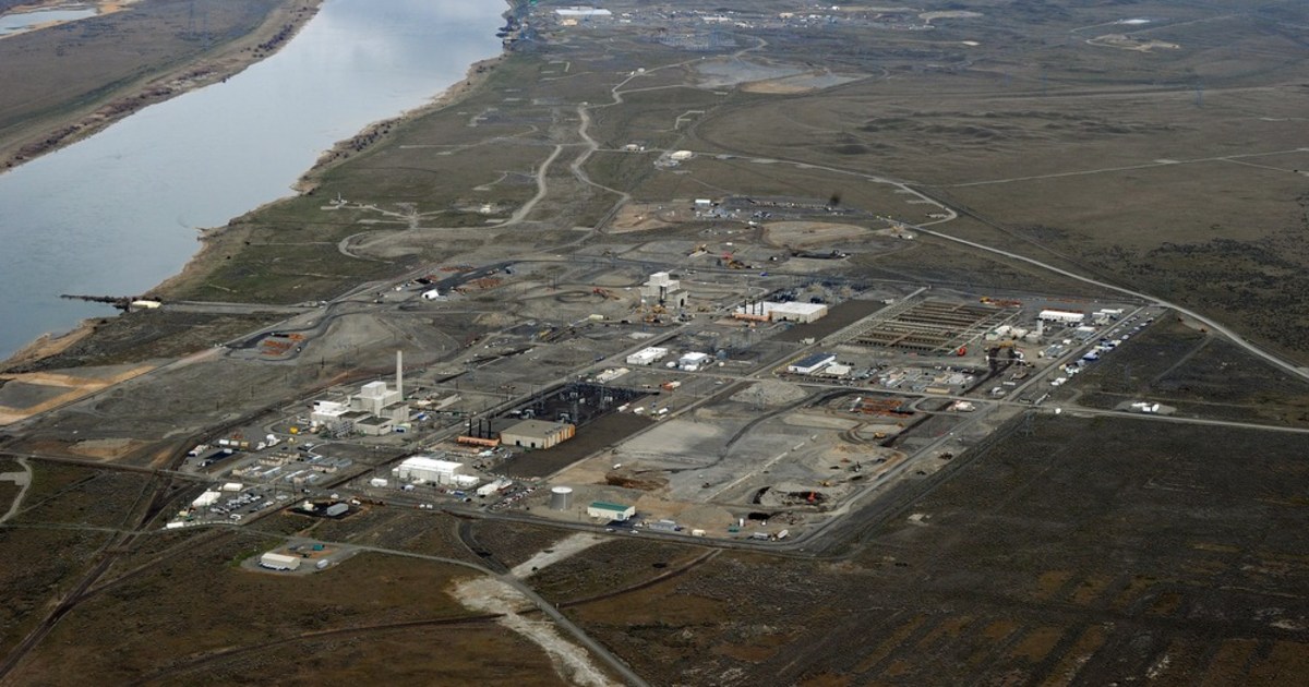 Nuclear safety board criticizes $12 billion Hanford project