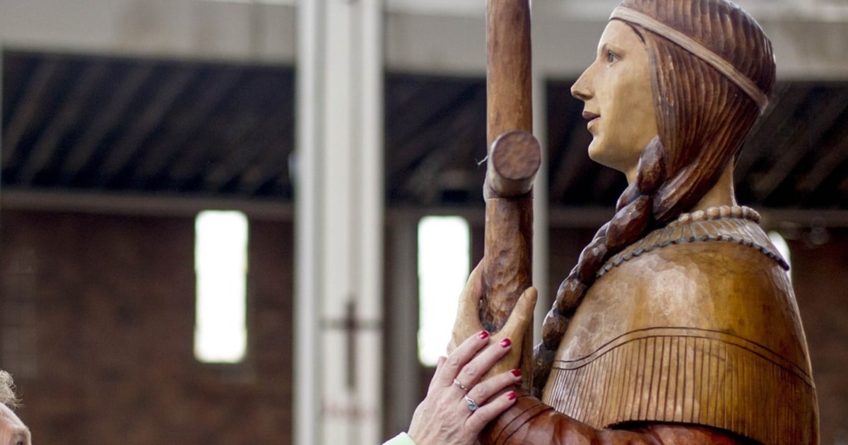 ‘Lily of the Mohawks’ becomes first Native American saint