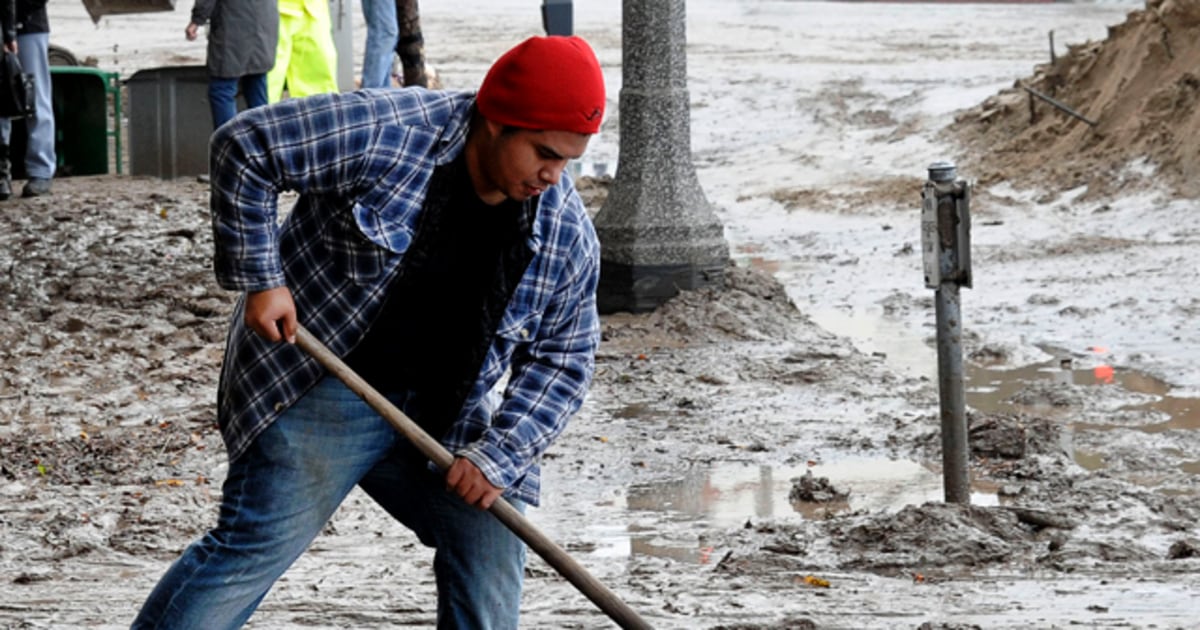 California storm causes widespread flooding and mudslides California storm causes widespread flooding and mudslides