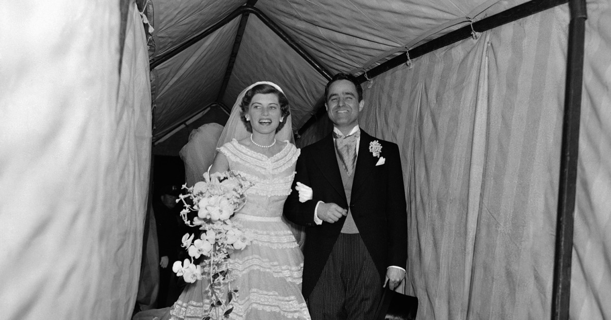 R. Sargent Shriver dies at 95