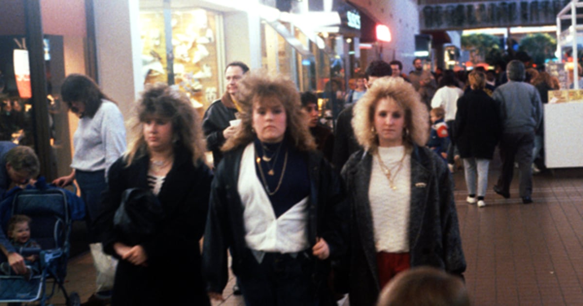 Scenes of mall madness ’89