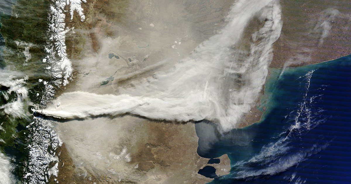 Volcano eruption in Chile