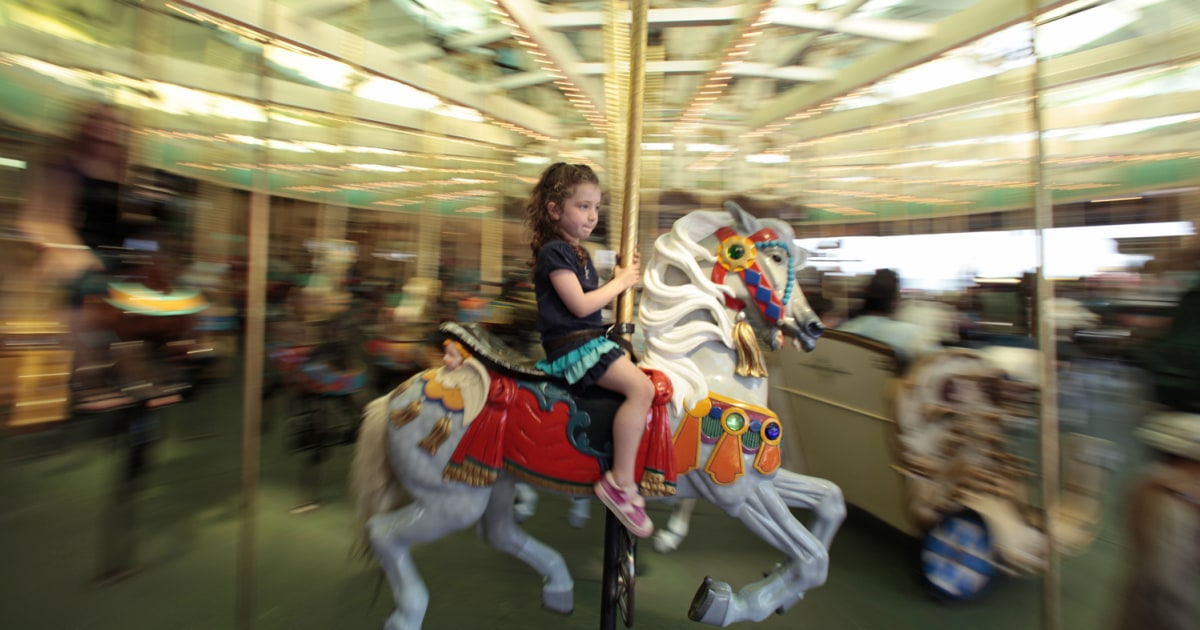 Santa Cruz carousel turns 100