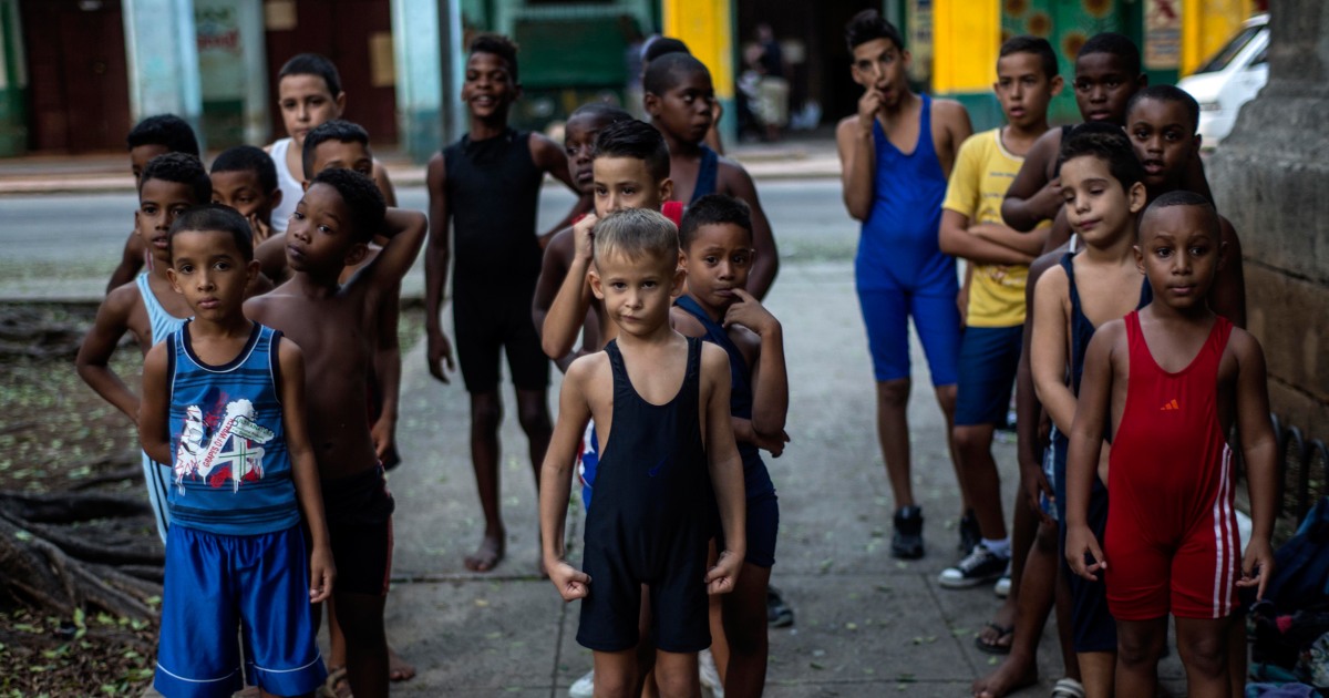 Young Cuban Wrestlers Aspire For Gold