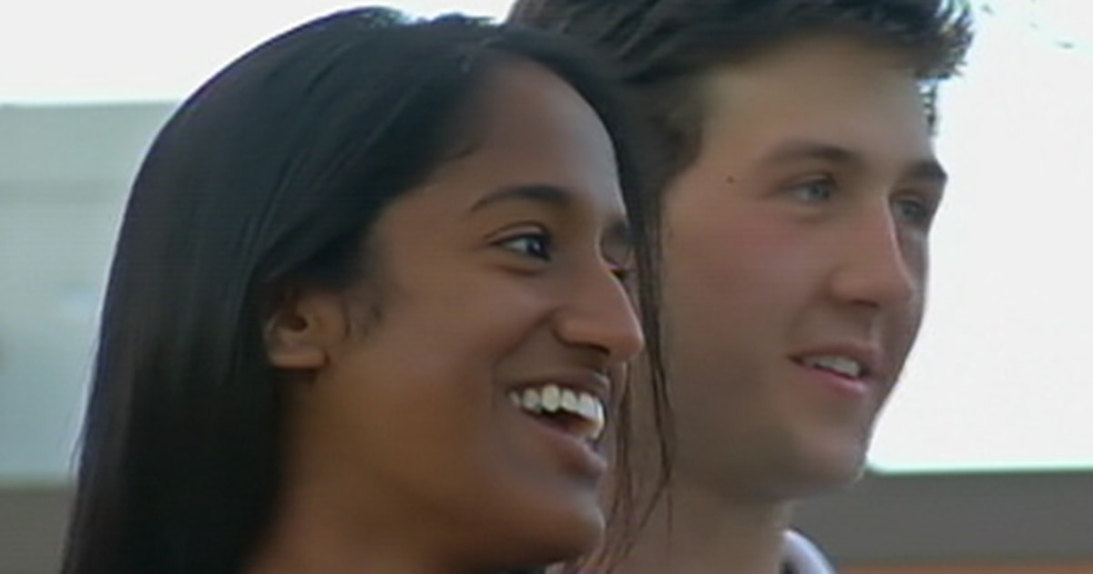 Online supporters keep up prom night fight