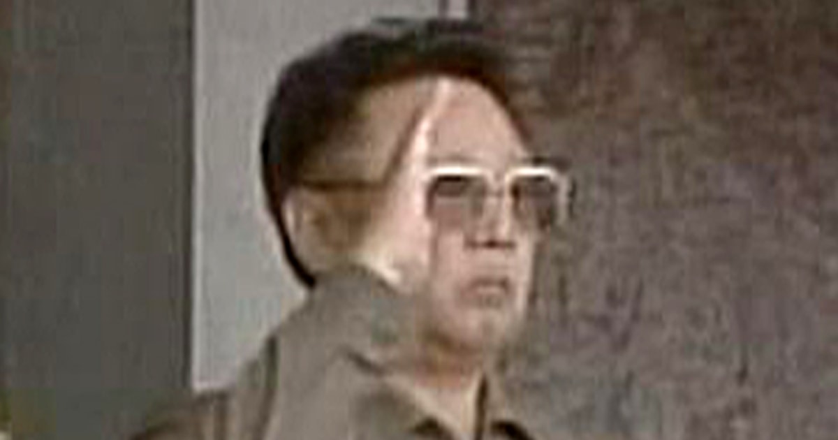 North Korean dictator Kim Jong Il dies