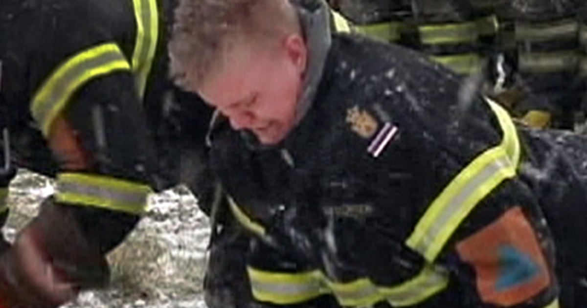 Firefighters pump out 2,089 push-ups for charity