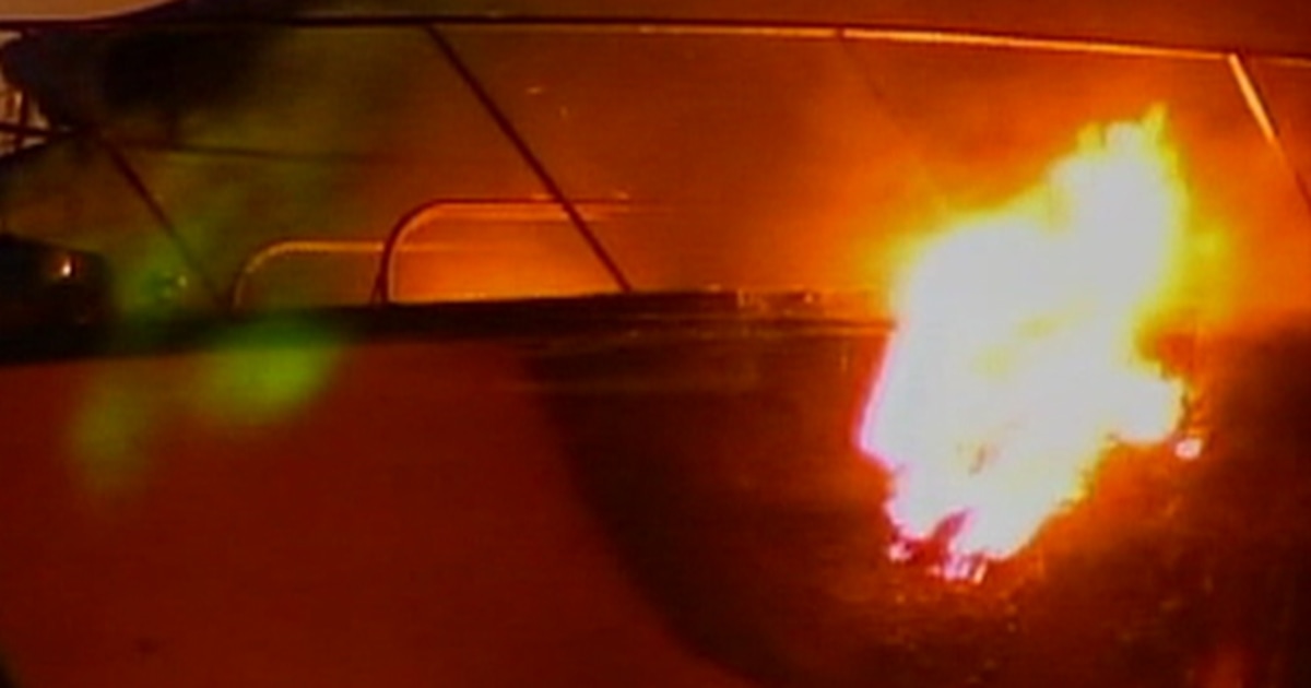 Dock fire destroys boats in San Diego