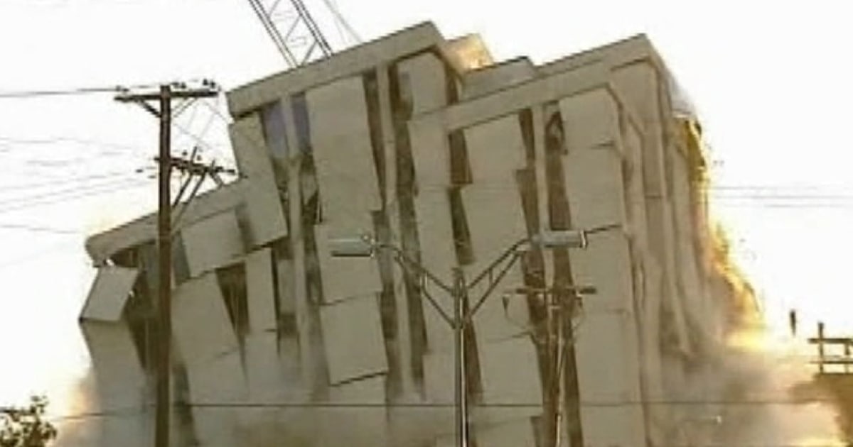 Ka-boom! 8-story building imploded in Texas