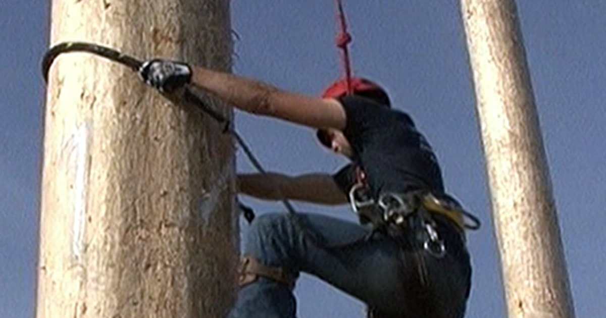 World champ pole climbers race in U.K.