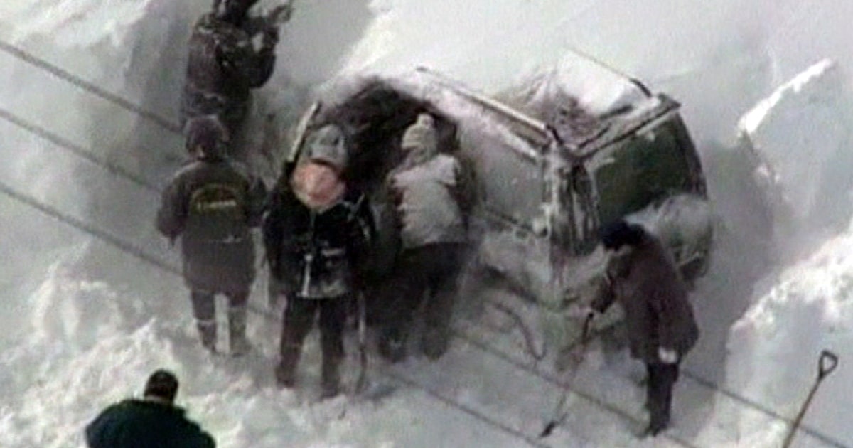 Deadly blizzard blasts Japan