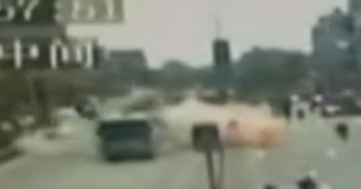 Bus explosion caught on camera in China