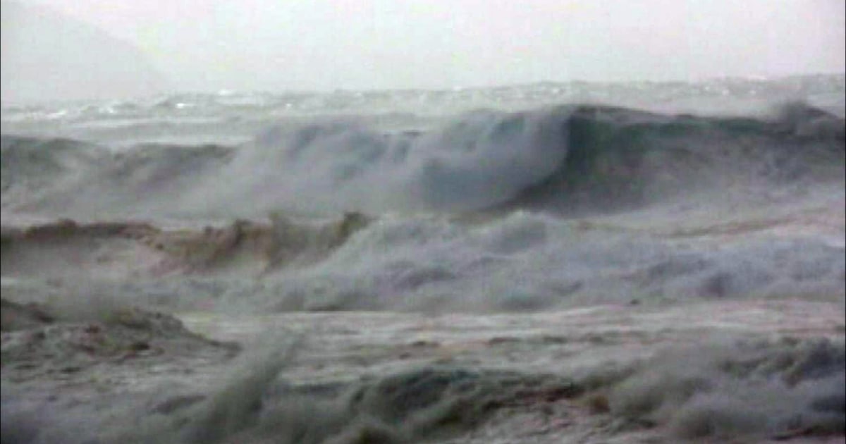 Super Swells Are a Once-in-a-decade Event