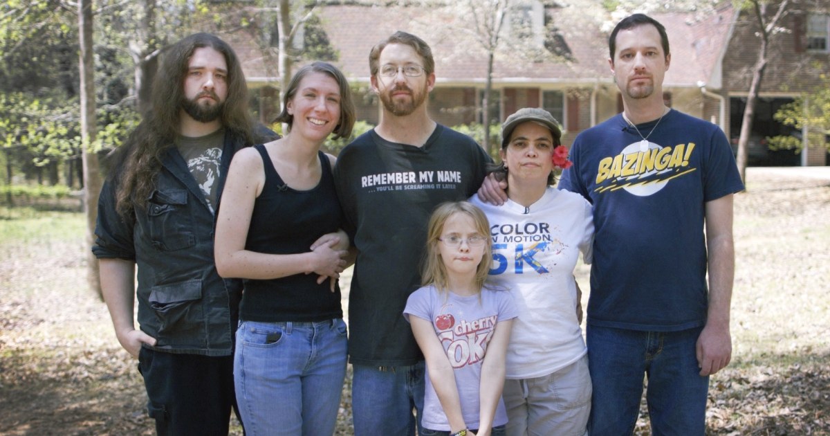 True Believers: One Big, Happy (Poly) Family