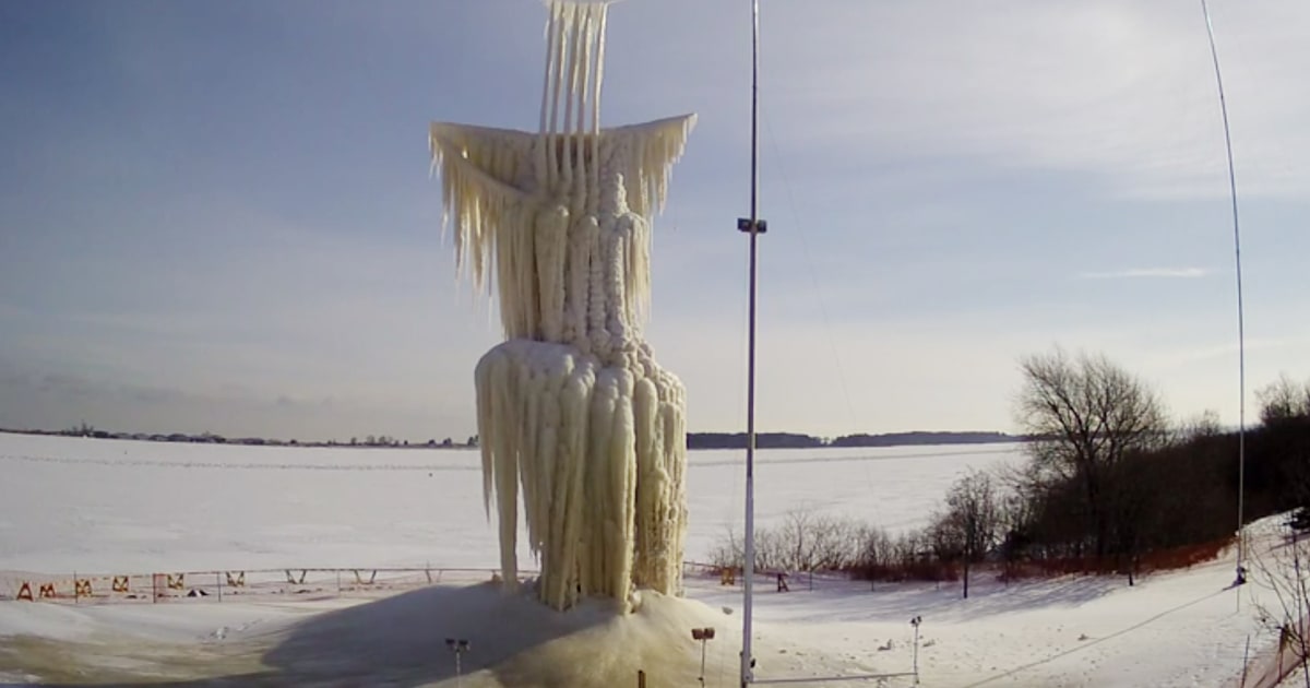 Potentially Record-Breaking Ice Sculpture Collapses