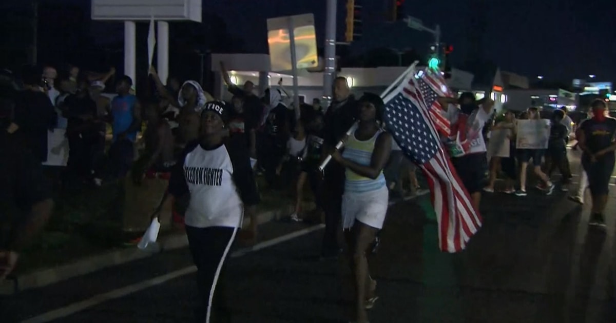 Protests Continue in Ferguson