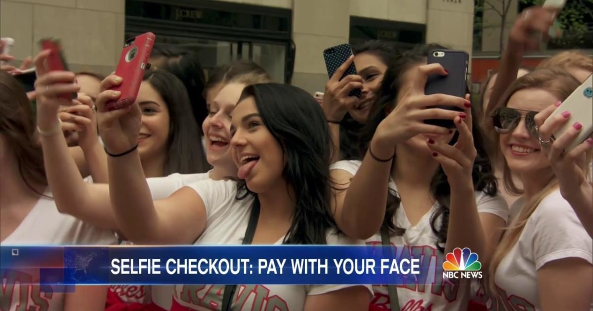 Mastercard Wants You to Let You Pay Online With a Selfie