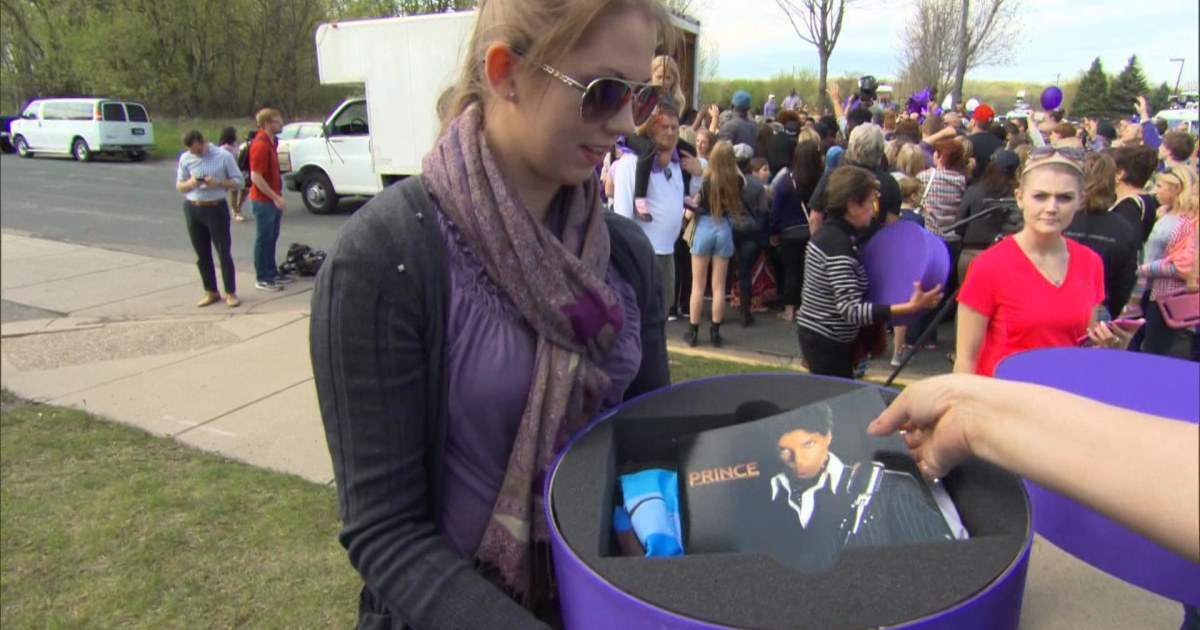 Prince Fans Receive Gifts From His Estate