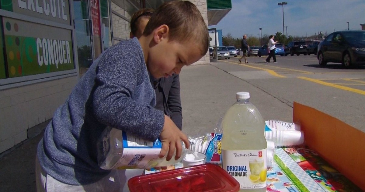 Lemonade Stand Aids Wildfire Refugees