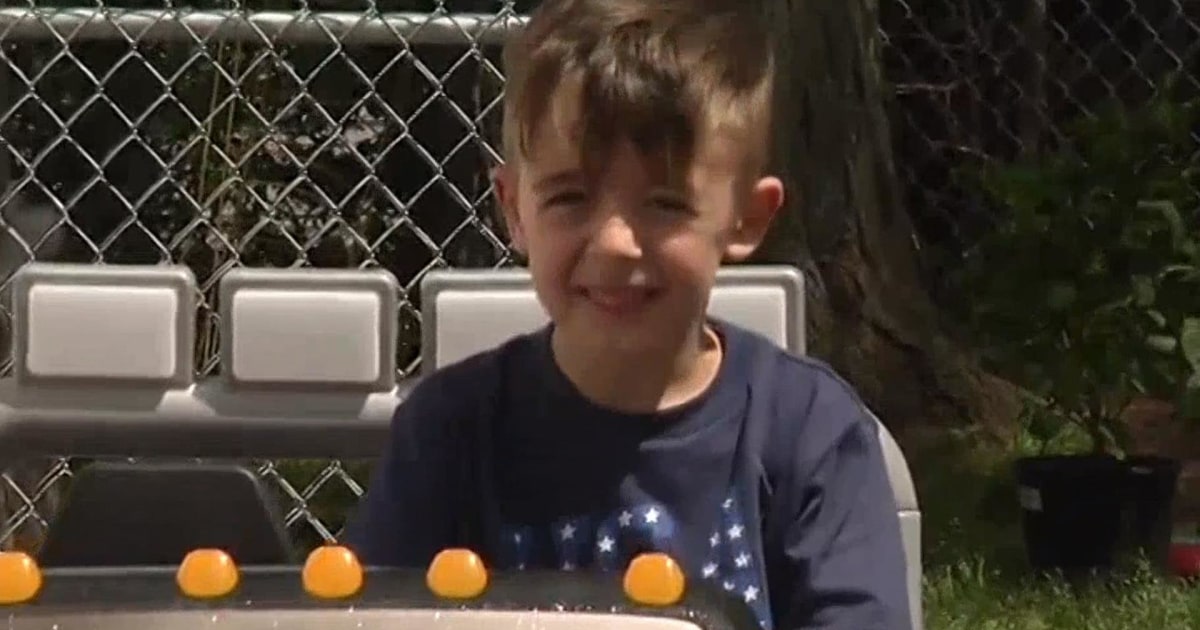 Boy Calls 911 After Dad Runs Red Light