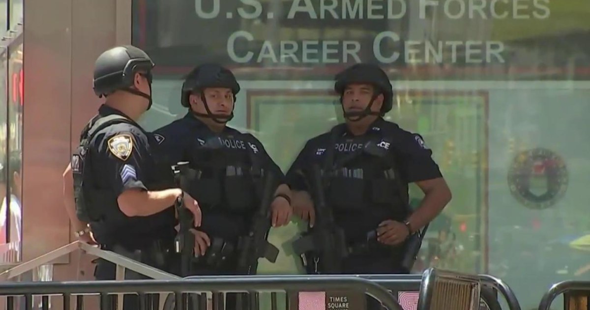 Police Out in Force Across U.S. for July 4th Holiday Security