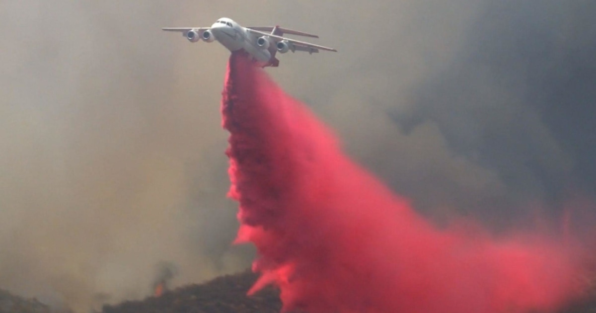 Mineral Fire Growing Rapidly in California