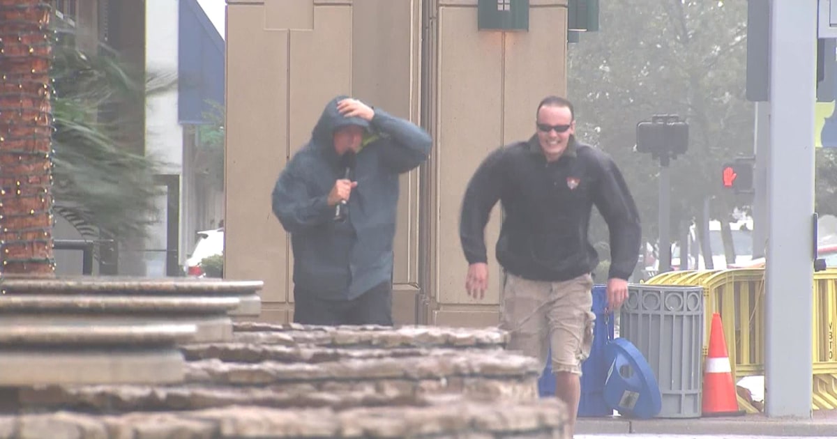 Watch Reporter Battle Hermine's Winds in Virginia