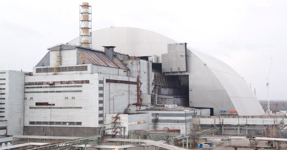 Chernobyl Nuclear Exclusion Zone Sealed Off With Massive Arch
