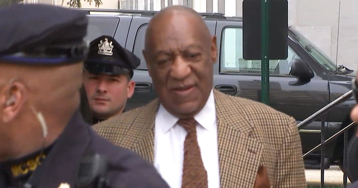 Cosby Arrives for Court Appearance