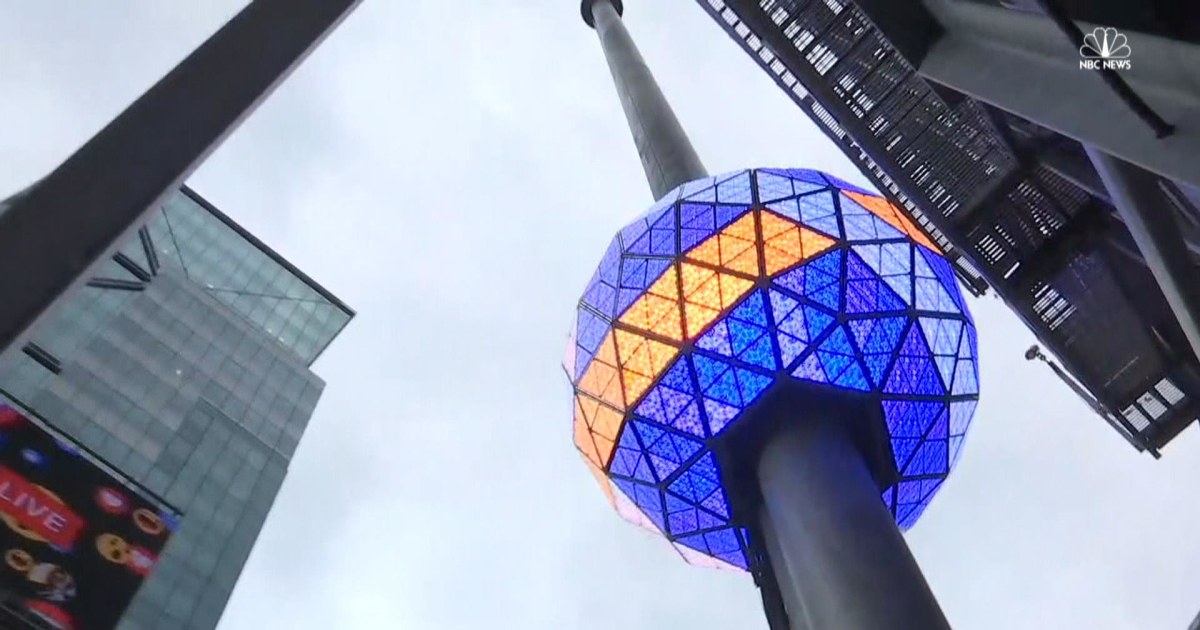 See Test Run for Times Square New Year’s Eve Ball