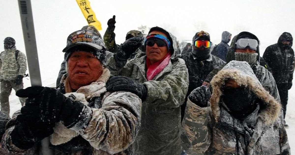 Temperatures Plunge at Dakota Protest Camp as Winter Storm Descends