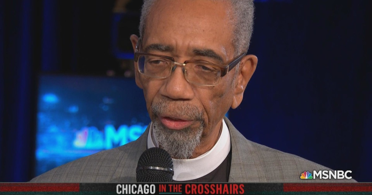 Rep. Rush: 'Trump, bring your rump' to Chicago