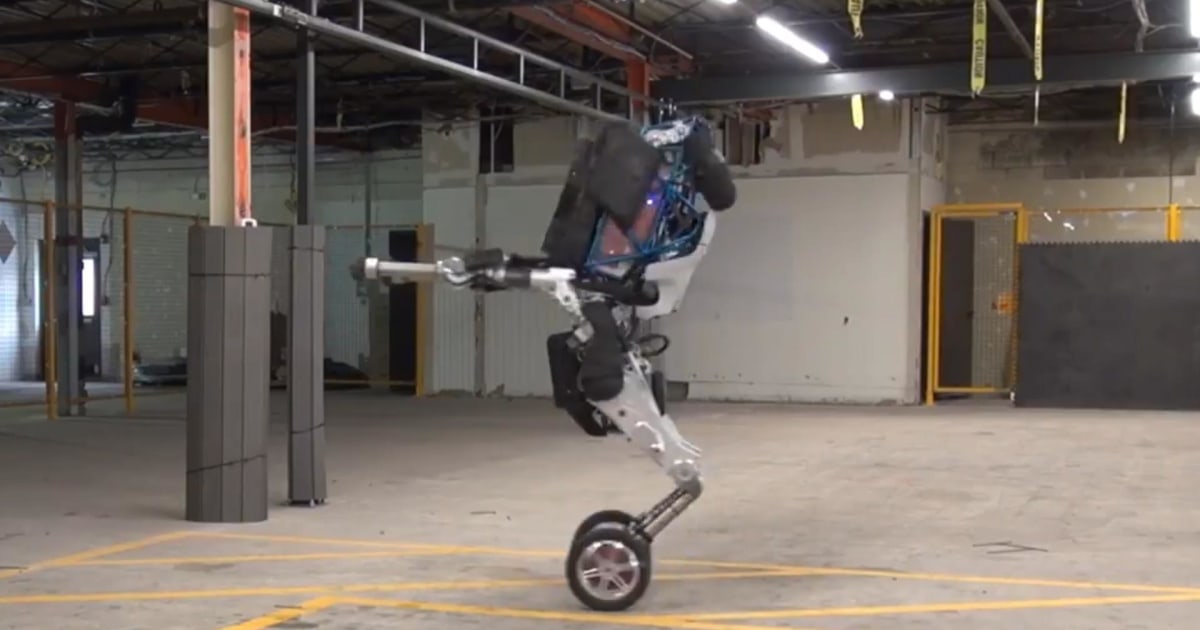 New Shape-Shifting Robot Is Amazingly Agile--and Super-Creepy