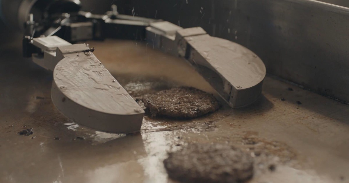 Is This Burger-Flipping Robot the Future of Fast Food?