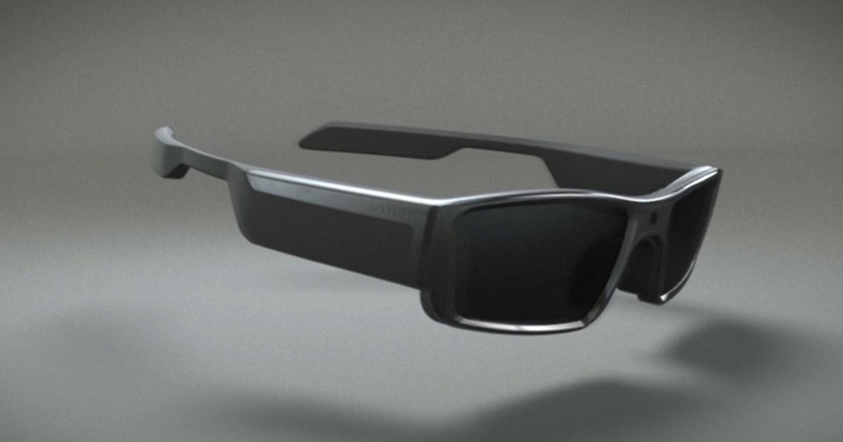 These Smart Sunglasses are as Smart as your Smartphone