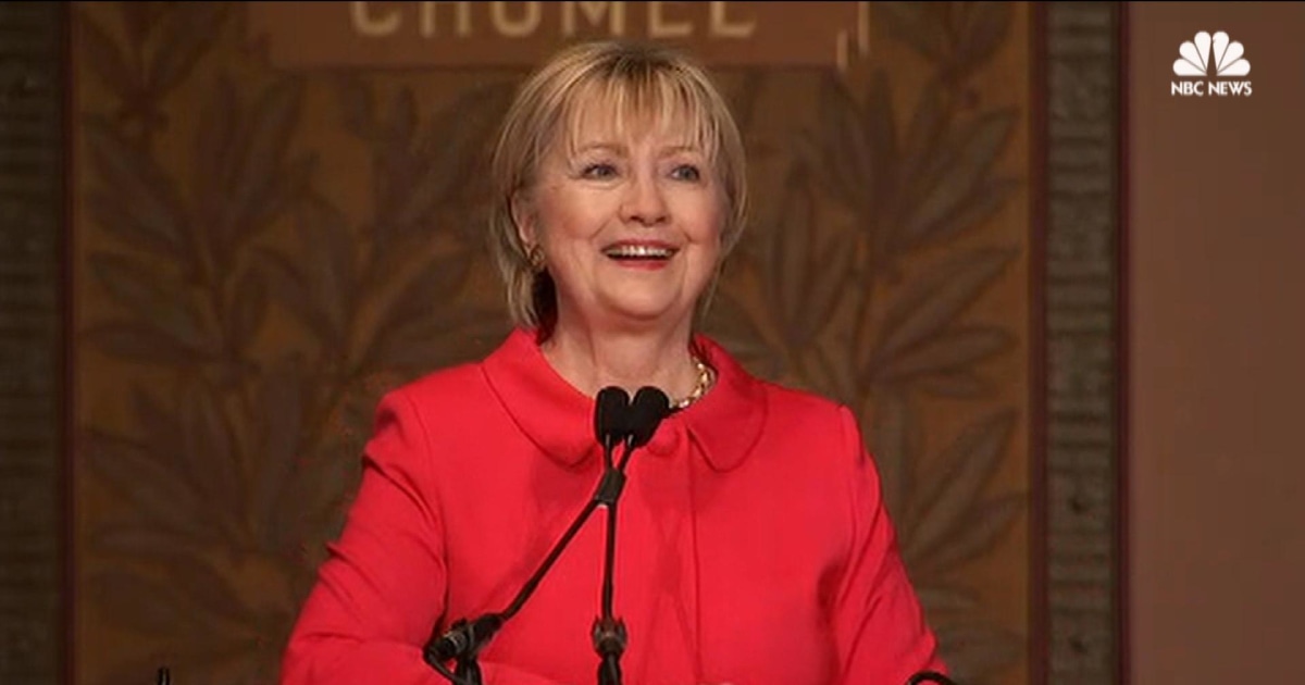 Clinton Cheered for ‘Alternative Reality’ Conway Jab