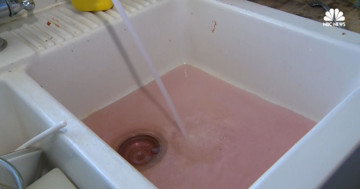 Pink Water Running From Taps Surprises Canadian Town