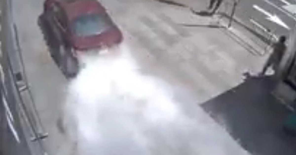 Times Square car crash caught on video
