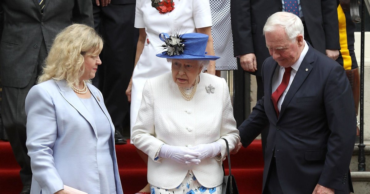 Queen Elizabeth helped down the steps of Canada House but governor ...