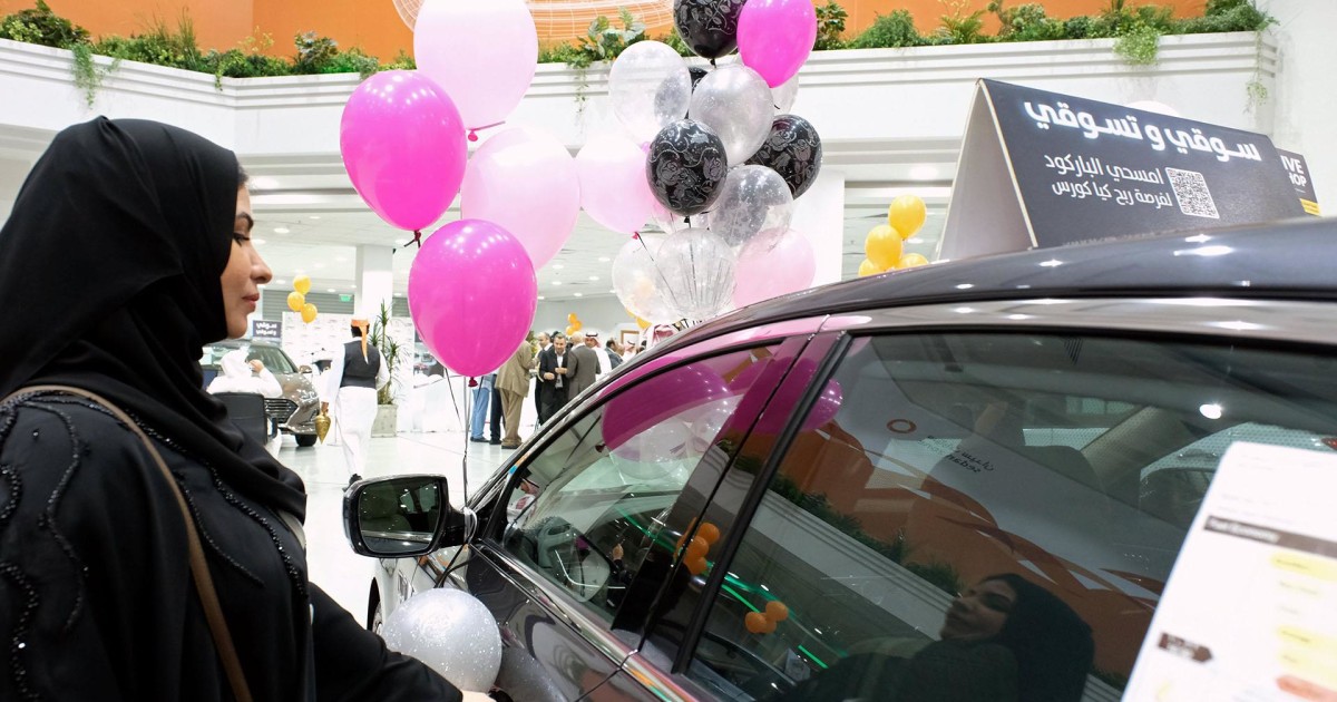 Auto show aimed at women drivers opens in Jeddah, Saudi Arabia