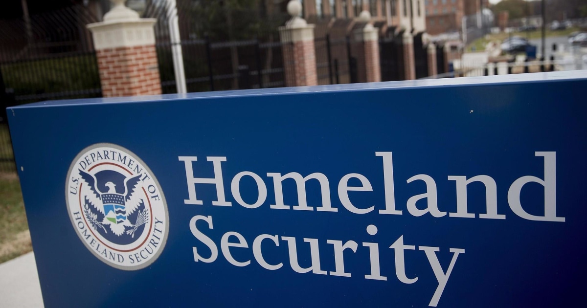 DHS to end protected status for 200,000 El Salvador immigrants