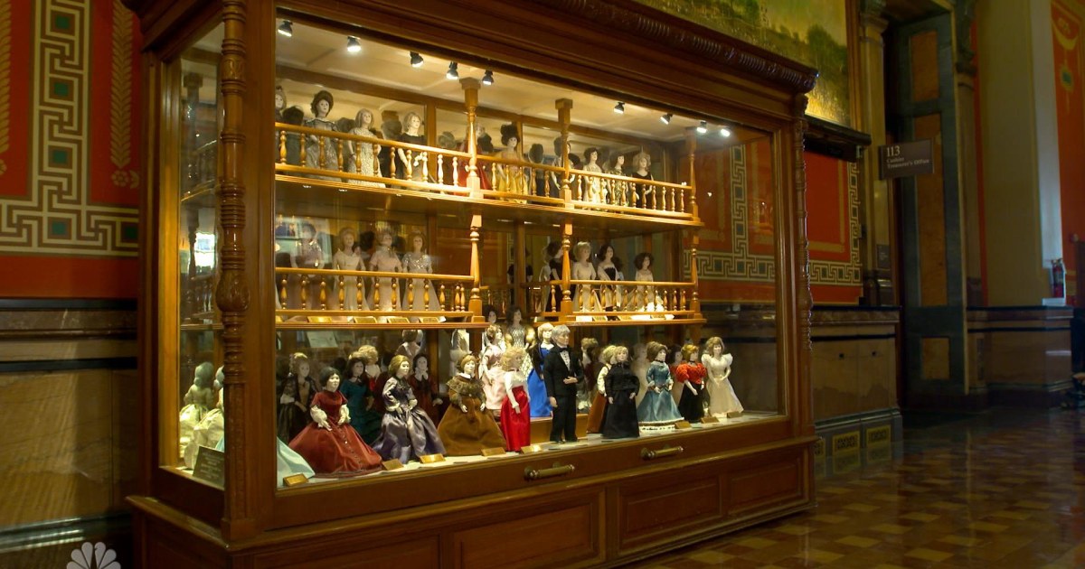 A Postcard from the Field: Iowa’s First Spouse Dolls