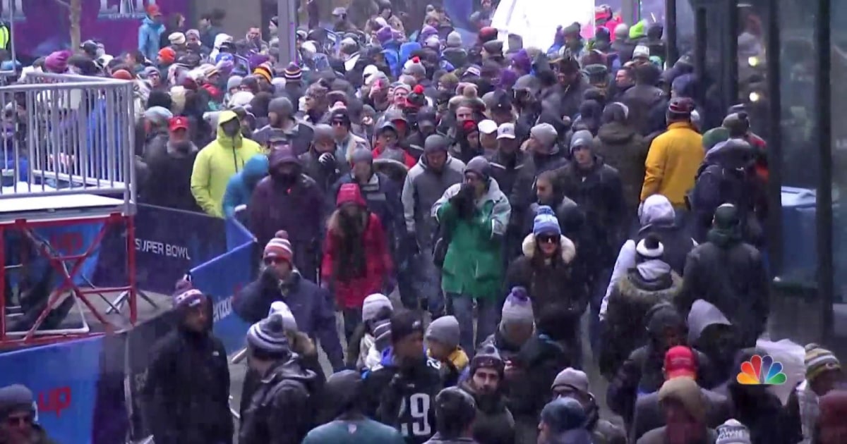 Football fans prepare for the coldest Super Bowl on record