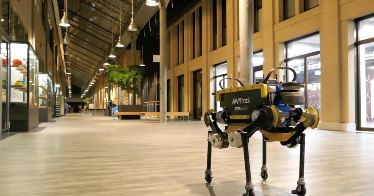 This robot can jam to Beyoncé and Macklemore