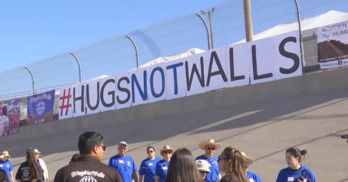 Families protest deportation policies at U.S.-Mexico border