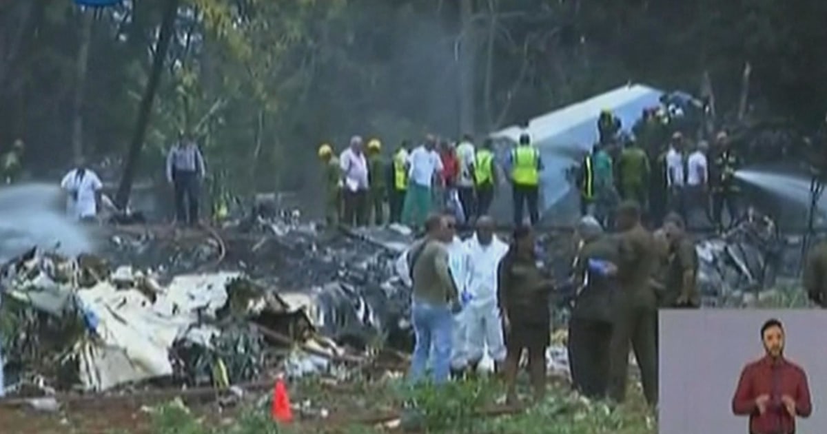 Cuban plane crashes shortly after takeoff from Havana airport