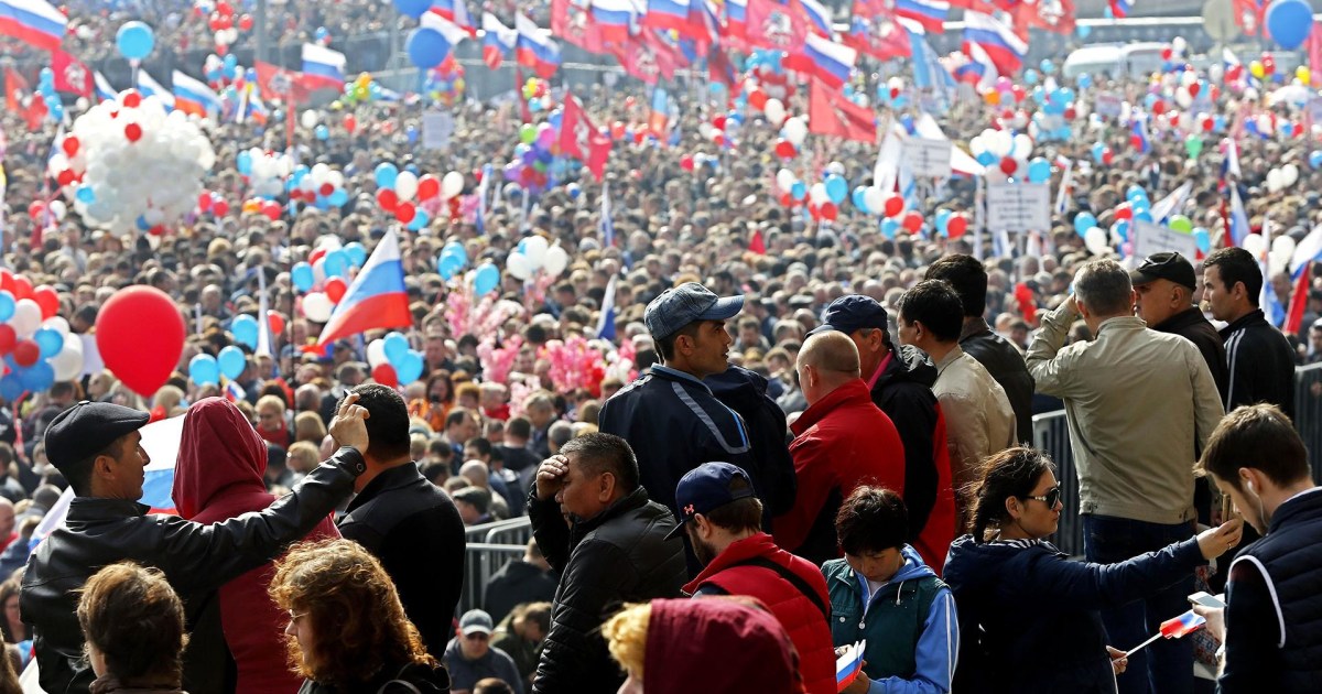 Thousands join May Day marches around the world