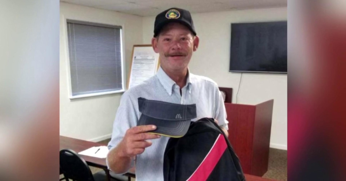 Homeless man gets job after cop helps him shave