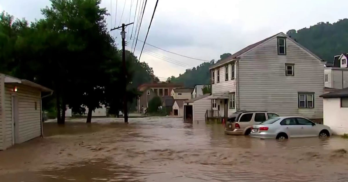 Heavy rain and flash floods hit Pittsburgh, leaving residents on alert